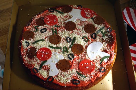 Coco Cake's Pizza Party Cake! Fo Real! - Coco Cake Land